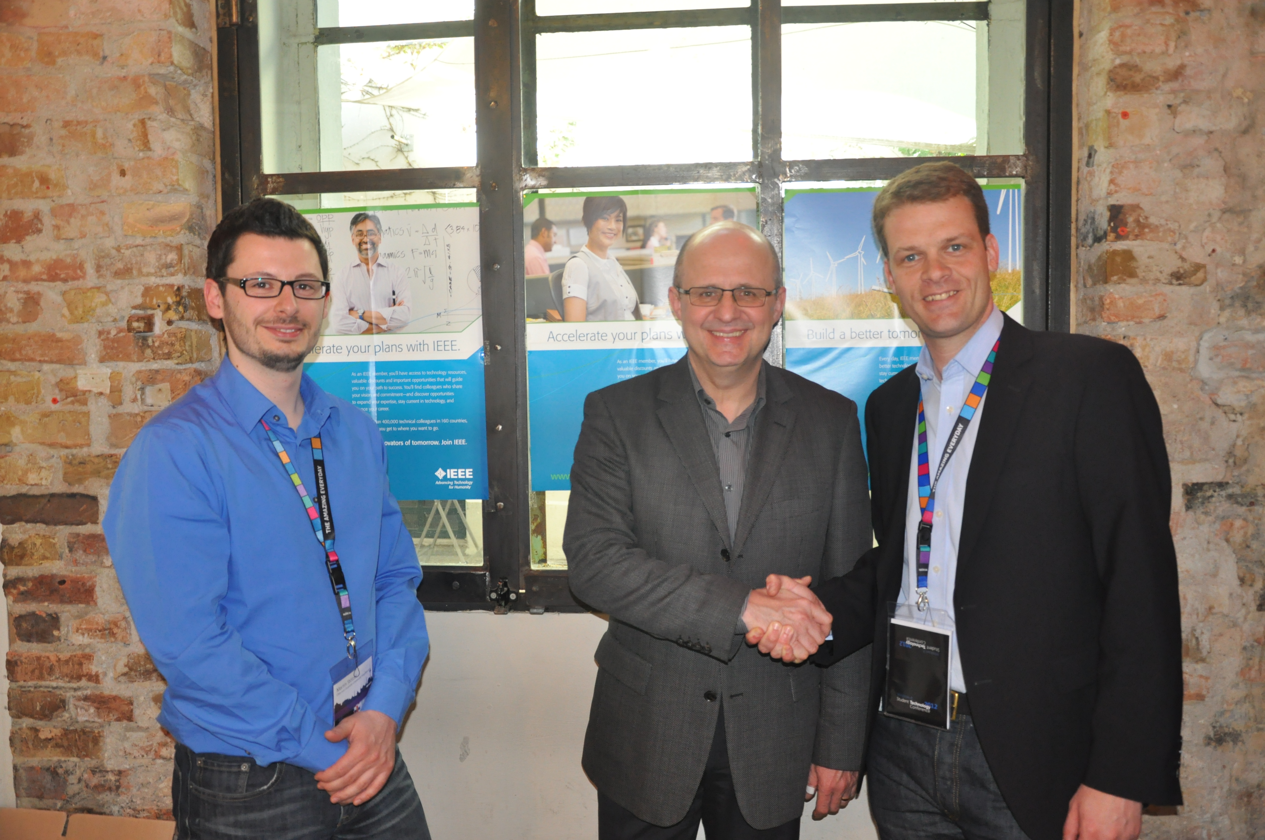 Martin Stötzer, IEEE, Lutz Ziob, Microsoft & Andreas Neumeier, IEEE ...